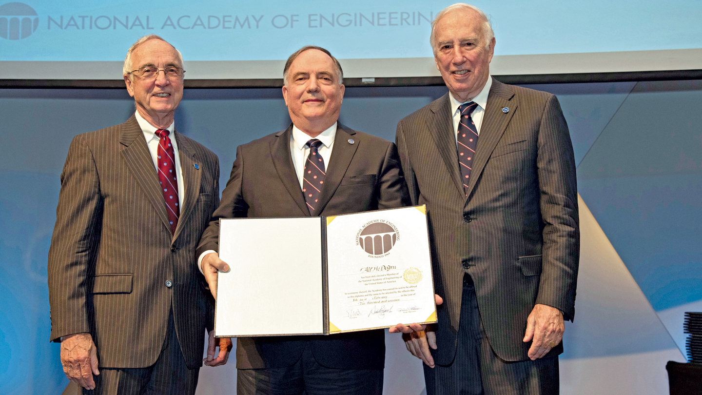 العضوية الرسمية لدوغرو في الأكاديمية الوطنية الأمريكية للهندسة | أرامكو ...