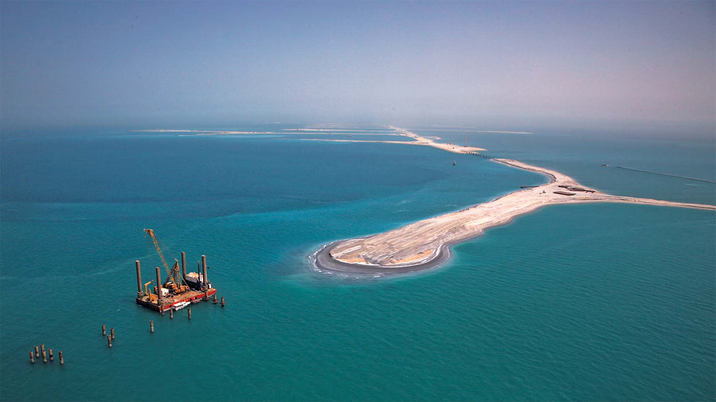Manifa mega-project captured in new book | Aramco